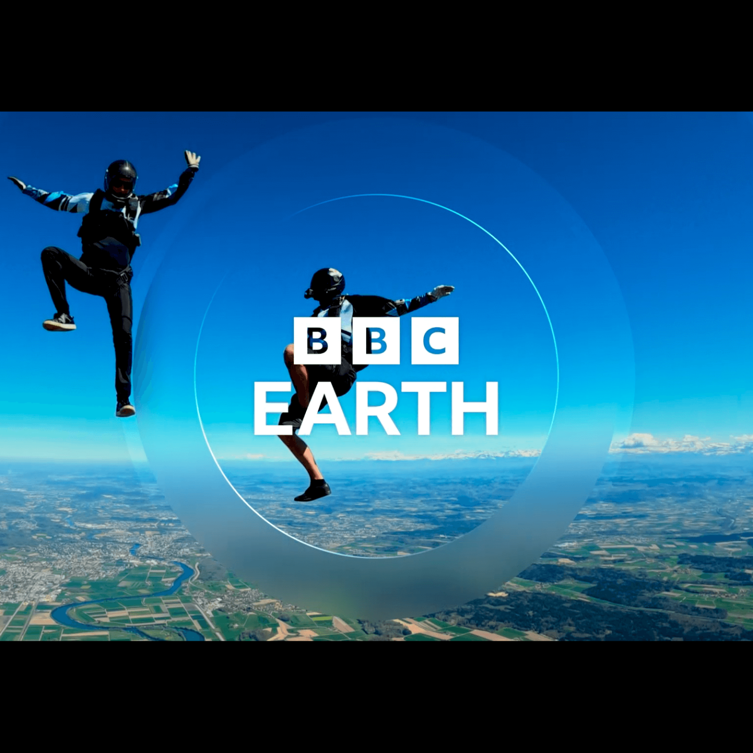 BBC EARTH: 보이는 그대로의 자연이 주인공이다 - 디자인 나침반